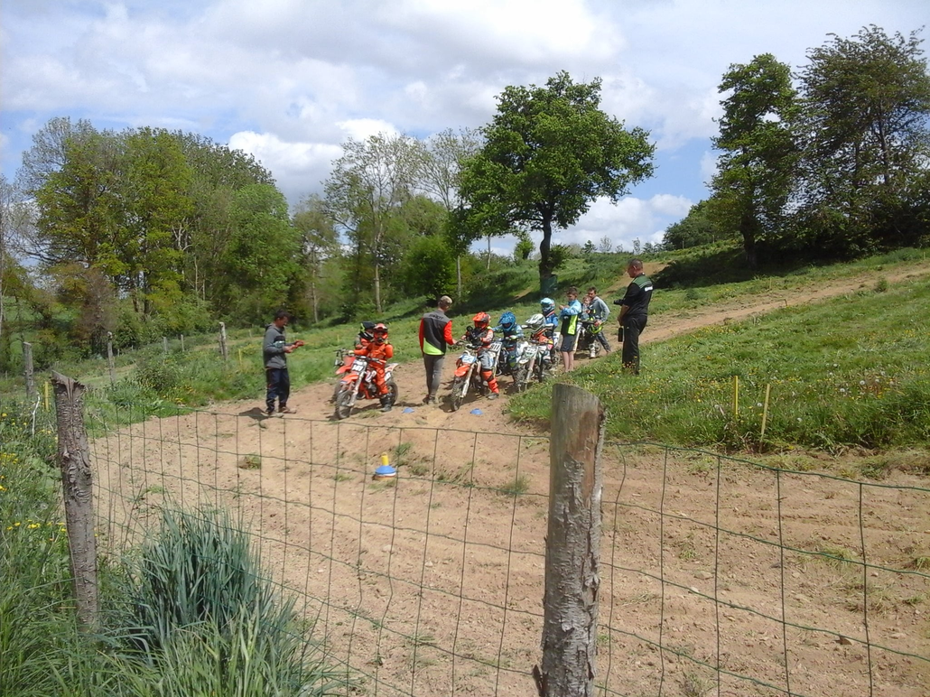 Engage-Sports.com - Stage Minicross 50-65cc - Espoirs 85cc - Motocross
